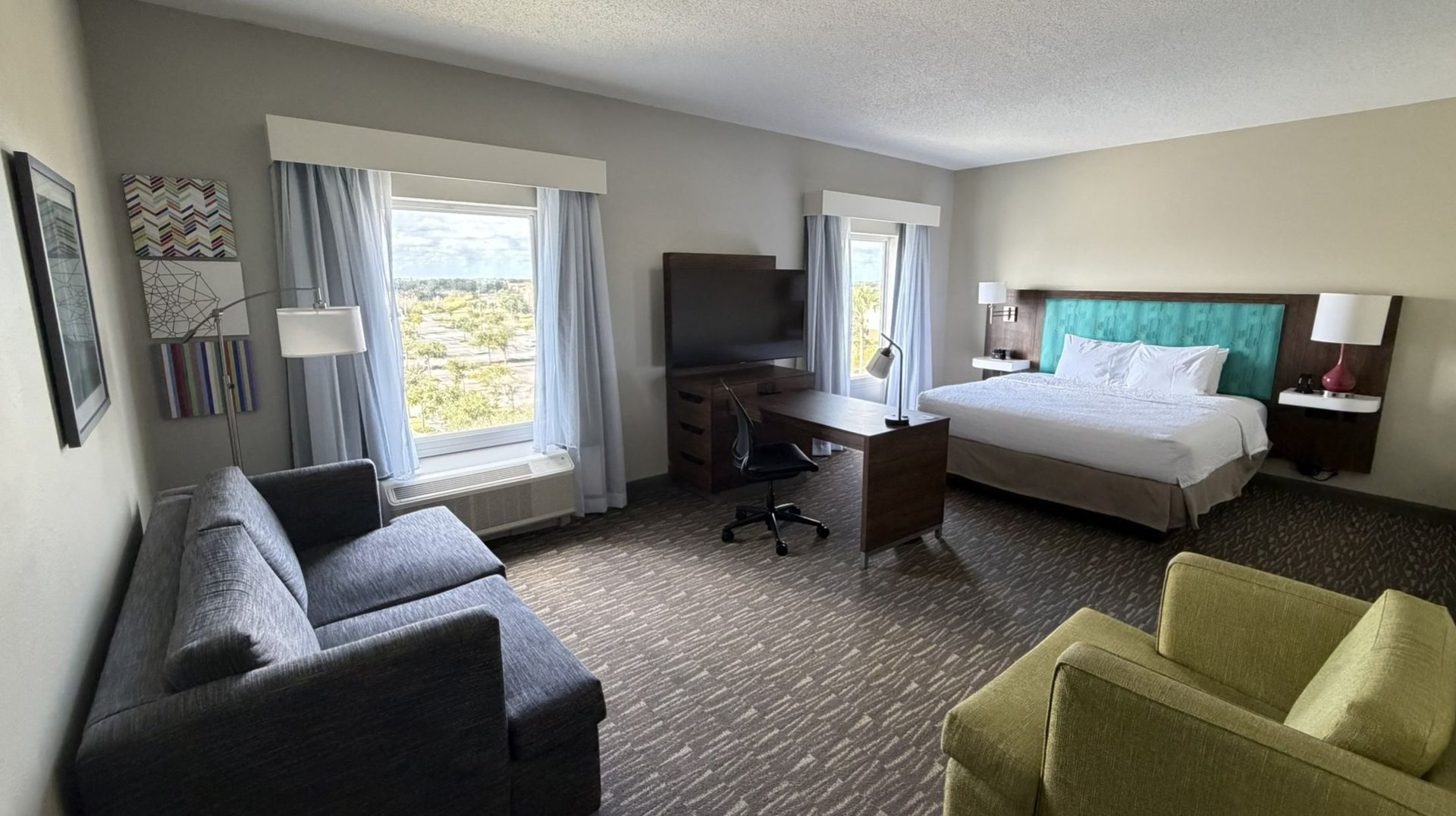Hampton Inn & Suites Lakeland-South Polk Parkway | Revere