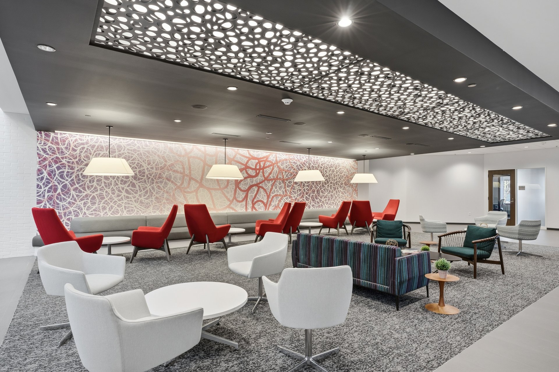 West End Office Park – Center & Plaza | Revere