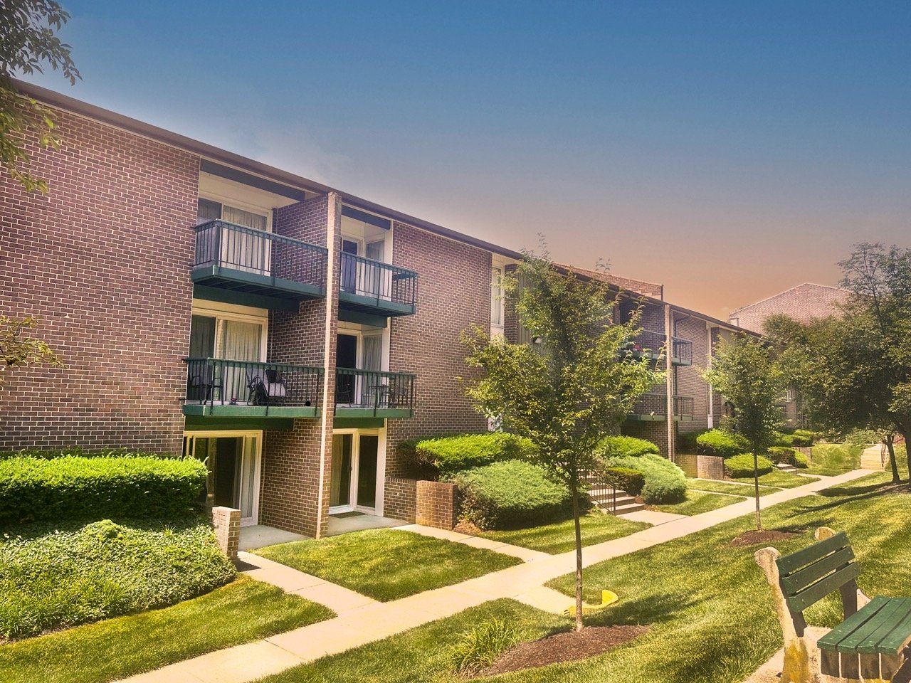 Devonshire Apartments | Revere