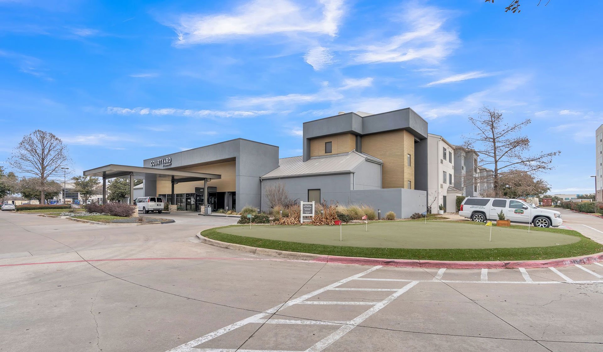 Courtyard By Marriott Dallas DFW Airport North/Irving | Revere