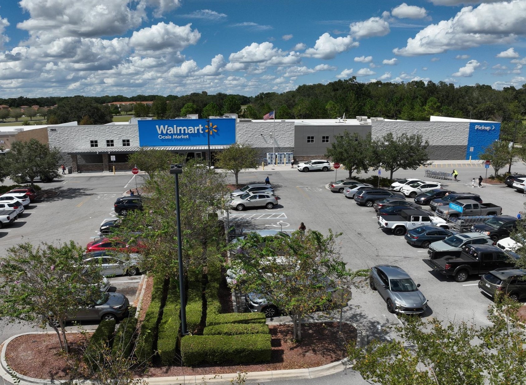 Ocala Walmart Neighborhood Market | Data Room | Revere