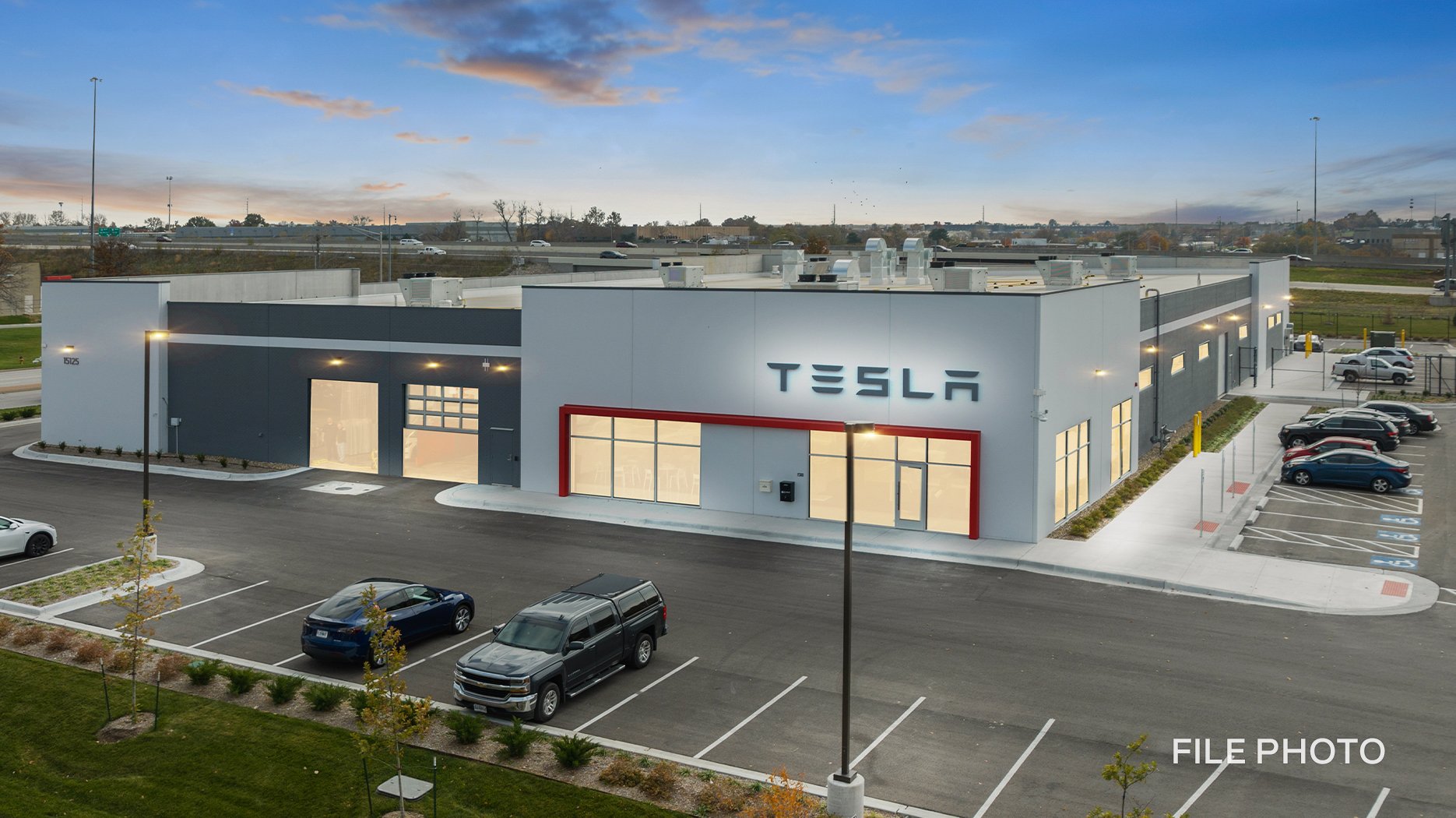 Southern California Tesla Collision Center | Data Room | Revere