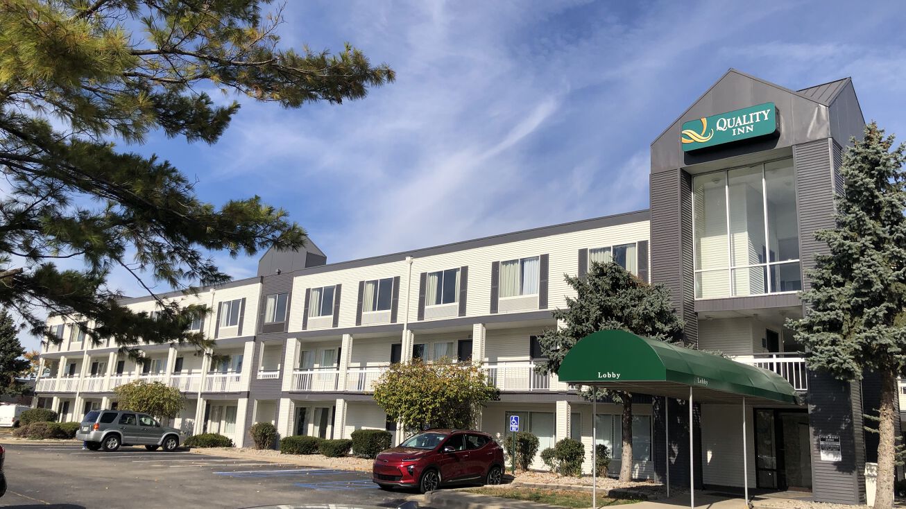 Quality Inn Holland, Ohio | Revere
